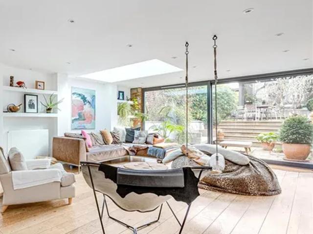 Fitzwilliam Road, London, SW4 0DP, United Kingdom | 5 bed house for rent #166856607 | Rentberry