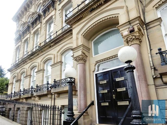 Fitzwilliam Street, Huddersfield HD1, 2 bed flat to rent, £750 pcm | PrimeLocation