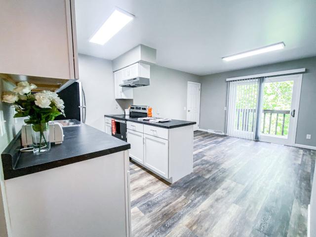 Fitchrona Apartments 2 Bed 1 Bath