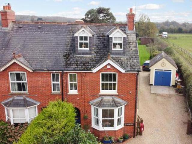 Five Oaks Road, Slinfold, 5 Bedroom Semi detached