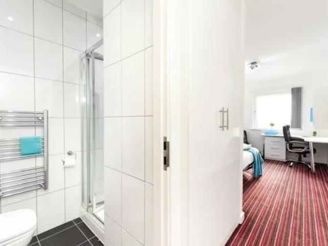 Five bed platinum plus
