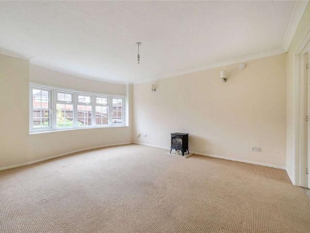 Five bedroom detached home with garage