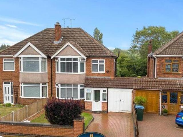 Fivefield Road, Keresley End, 3 Bedroom Semi detached