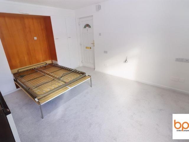 Fontana Close, Longwell Green BS30, Property to rent, £850 pcm | PrimeLocation