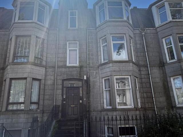 Fonthill Road, Ferryhill, Aberdeen AB11, 2 bed flat to rent, £795 pcm | PrimeLocation