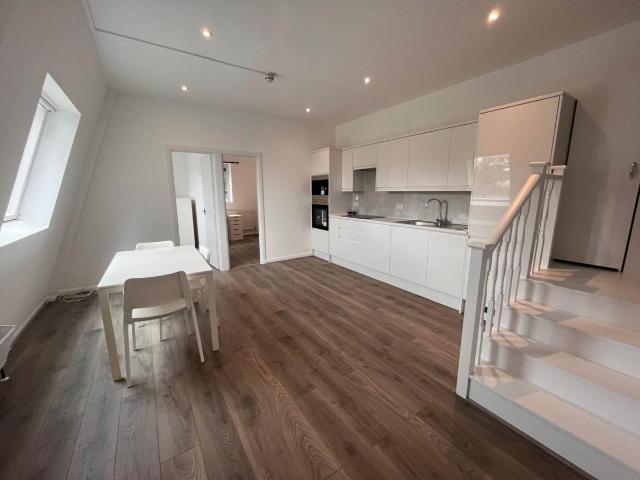 Fonthill Road, Finsbury Park N4, 2 bed flat to rent, £2,250 pcm | PrimeLocation