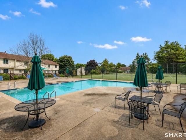 Foncine Ln Unit,south Windsor, Home For Sale