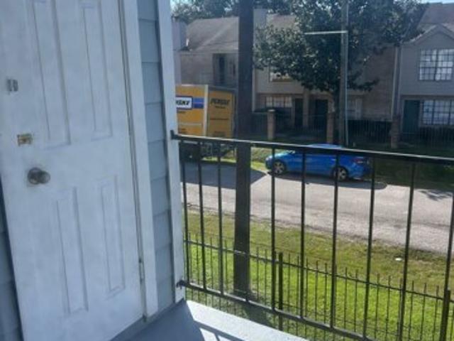 Fonmeadow Dr Apt,houston, Condo For Sale