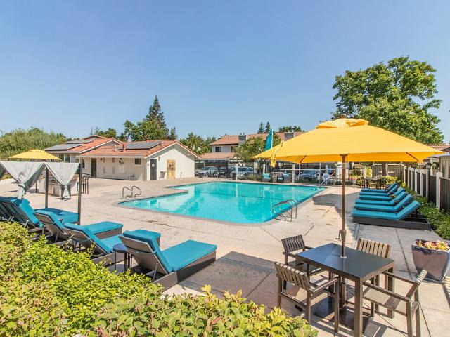Foothill Twin Creeks Condos