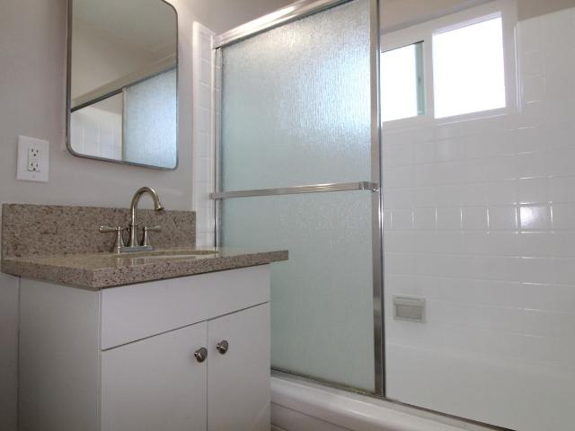 FOOTHILL VILLAGE 1 Bedroom Apartment for Rent at 3125 3123, 3123 1/2, 3125 Foothill Blvd La Crescenta Montrose, CA 91214 La Crescenta Montrose