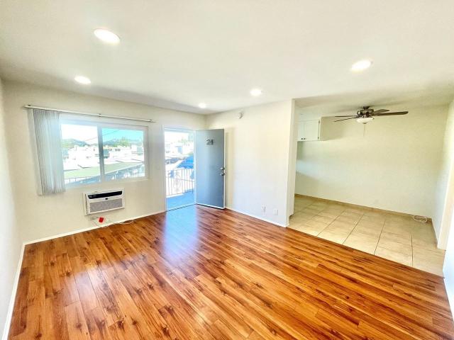 FOOTHILL VILLAGE 2 Bedroom Apartment for Rent at 3125 3123, 3123 1/2, 3125 Foothill Blvd La Crescenta Montrose, CA 91214 La Crescenta Montrose