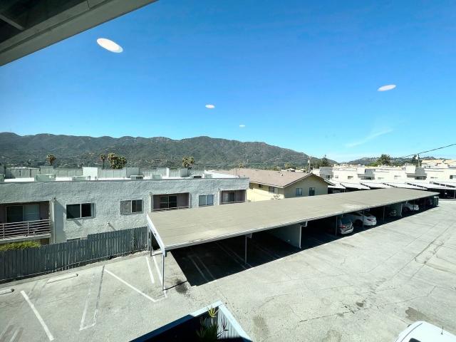 FOOTHILL VILLAGE 2 Bedroom Apartment for Rent at 3125 3123, 3123 1/2, 3125 Foothill Blvd La Crescenta Montrose, CA 91214 La Crescenta Montrose