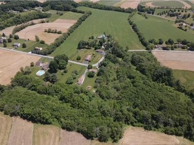 Focht Ln, Windsor, PA 19526
