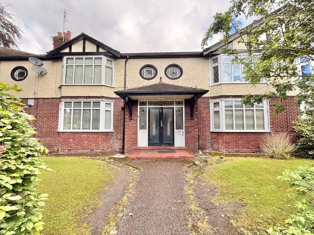 Fog Lane, Manchester M20, 3 bed flat to rent, £1,750 pcm | PrimeLocation