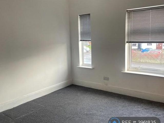 Foleshill Road, Coventry, CV6 3 bed terraced house to rent £1,099 pcm £254 pw