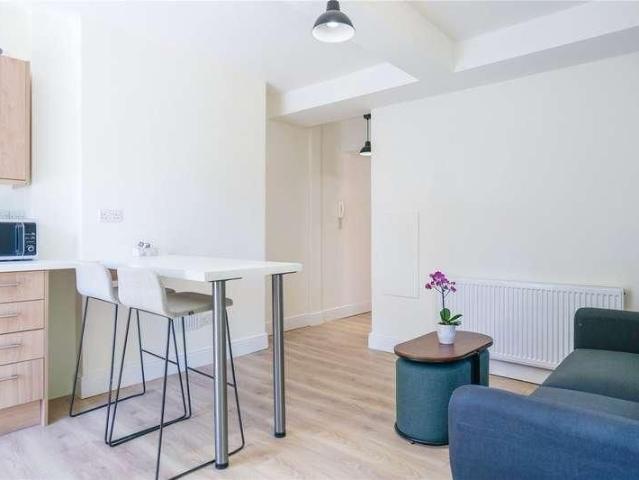 Foley Hall, London Road, Reading, Berkshire, RG1