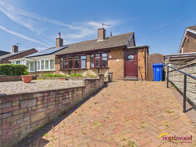 Foley Road, Longton ST3, 2 bed bungalow to rent, £800 pcm | PrimeLocation