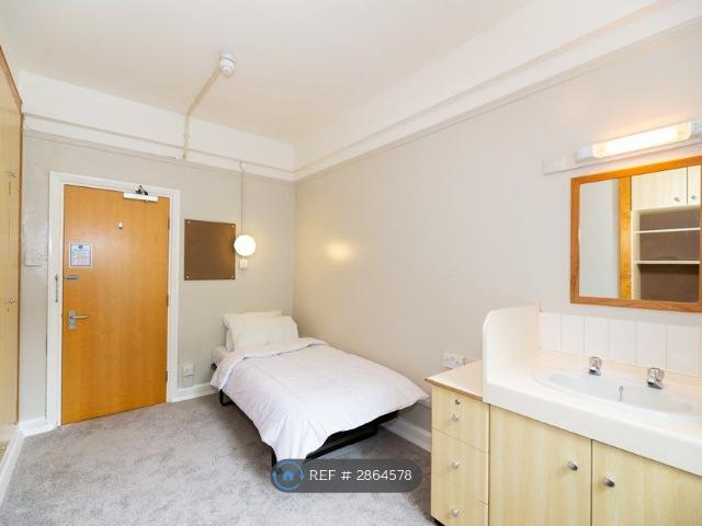 Foley Street, London W1W, Room to rent, £877 pcm | PrimeLocation