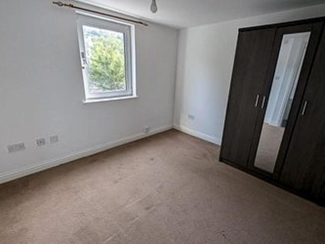 Folkestone Road, CT17 9SD, Dover