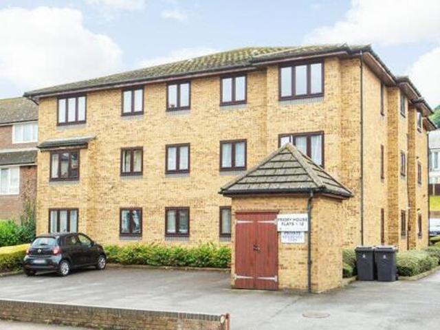 Folkestone Road, Dover, 1 Bedroom Flat