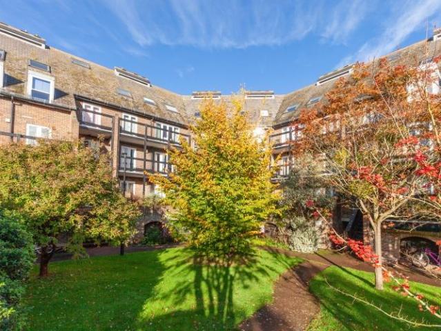 Folly Bridge, Central Oxford 2 bed apartment to rent £1,850 pcm £427 pw