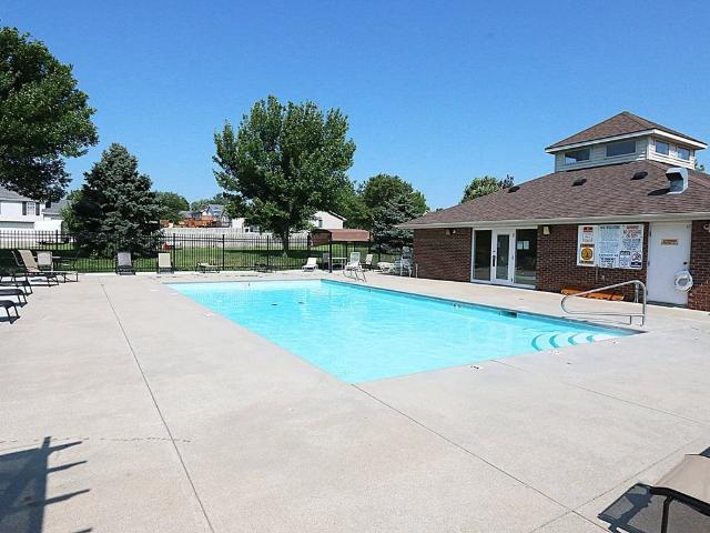 Folsom Ridge 2 Bedroom Apartment for Rent at 705 Folsom Ln, Lincoln, NE 68522 West A