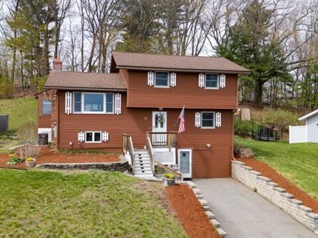 Fort Meadow Dr, Hudson, Home For Sale