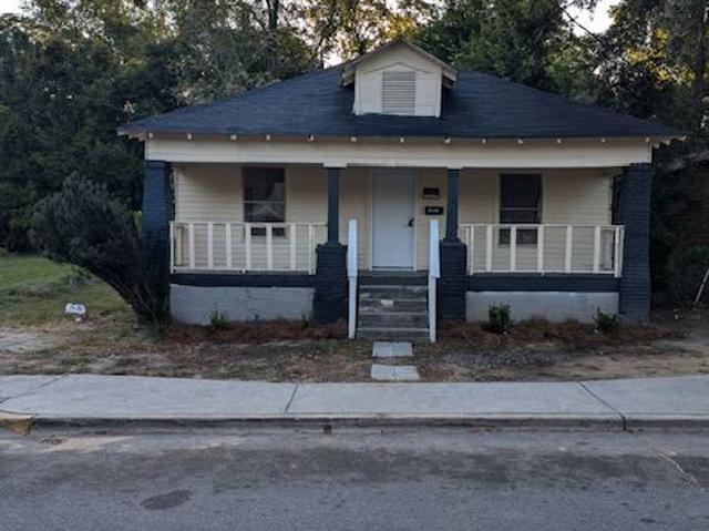 Fort Hill Home with Rooms for Rent
