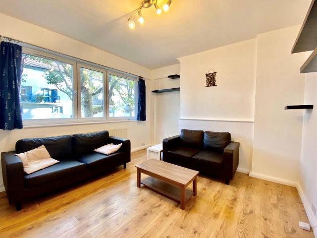 Fort Road, Bermondsey SE1, 1 bed flat to rent, £1,700 pcm | PrimeLocation