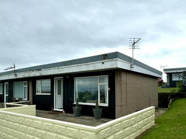 Fort Road, Lavernock, 2 Bedroom Chalet