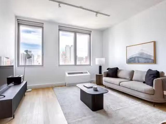 Forte Select At Mercedes House, 550 West 54th St, Hell's Kitch.