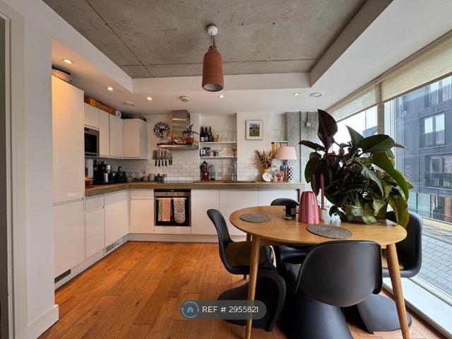 Fortescue Avenue, London E8, 1 bed flat to rent, £2,500 pcm | PrimeLocation