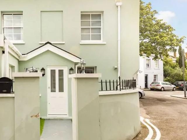Fortess Grove, London, NW5 2HA, United Kingdom | 3 bed house for rent #139474811 | Rentberry