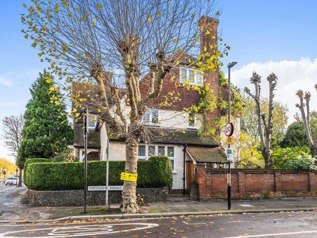 Fortis Green, London N10, 8 bedroom detached house for sale.