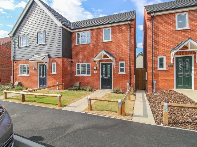 Fortress Road, Carbrooke IP25, 2 bed semi detached house to rent, £1,050 pcm | PrimeLocation