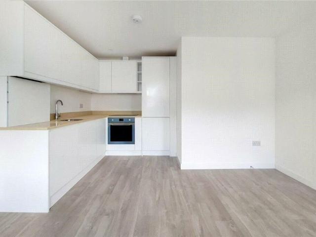 Fortune Green Road, London, NW6 1 bed apartment to rent £2,000 pcm £462 pw