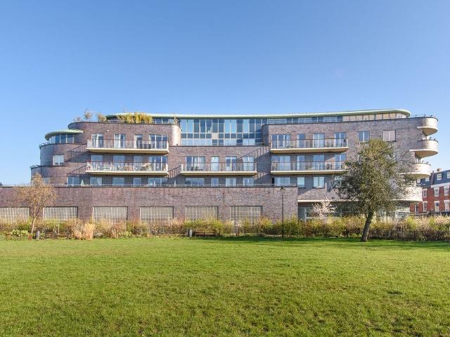 Fortune Green Road, West Hampstead, London NW6, 2 bed flat to rent, £3,500 pcm | PrimeLocation