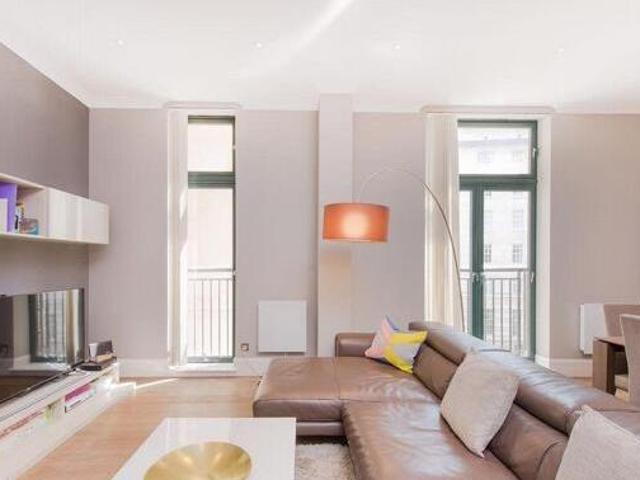 Forum Magnum Square, Waterloo, 2 Bedroom Apartment