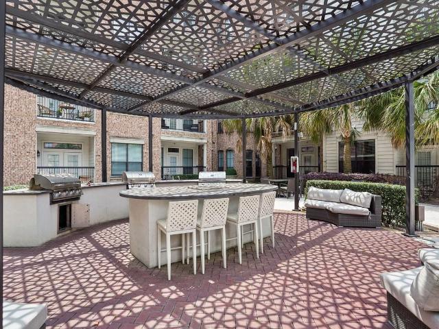 Forum on San Felipe 1 Bedroom Apartment for Rent at 6363 San Felipe St, Houston, TX 77057 Great Uptown