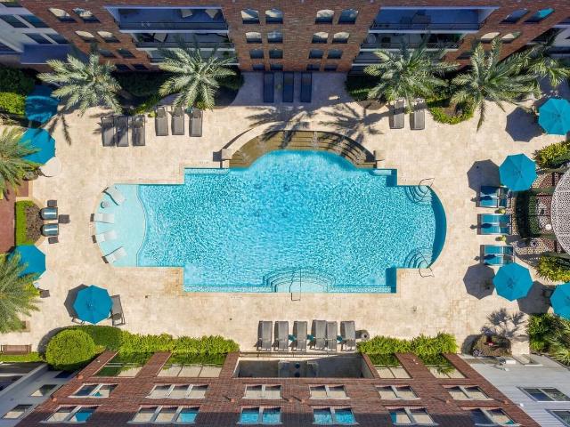 Forum on San Felipe 2 Bedroom Apartment for Rent at 6363 San Felipe St, Houston, TX 77057 Great Uptown