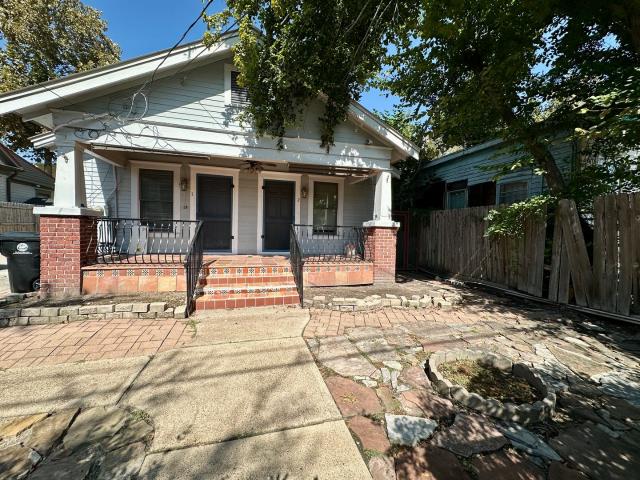 For Lease | 1 Bed, 1 Bath | 675 Sq Ft | Near Downtown |