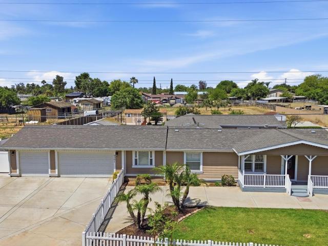 For Lease – Beautiful Spacious Horse Property in Jurupa Valley You can Lease The Full Property!