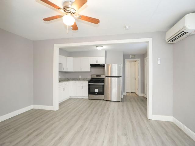 For Lease Housing Vouchers Accepted | 2 Bed, 1 Bath | 800 Sq Ft | Sunnyside Place Community |