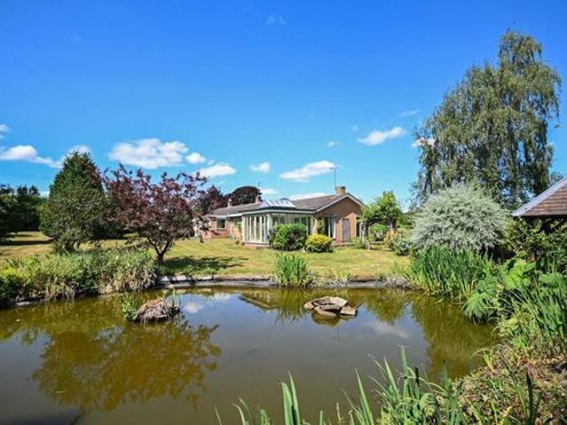 For Sale 4 Bedroom Bungalow Callow Hill Callow Hill DS98404390