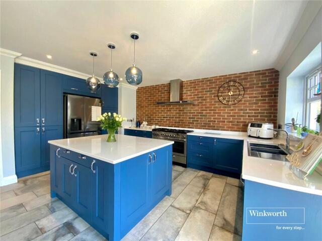 For Sale 4 Bedroom Bungalow Christchurch Dorset DLS99840048