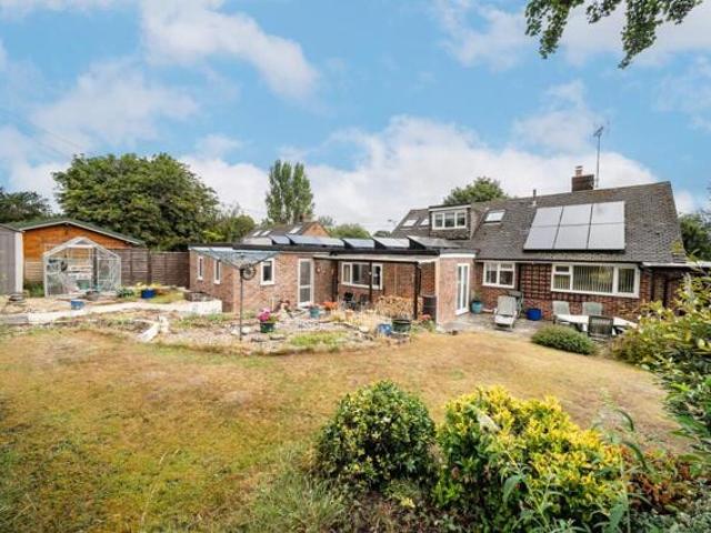 For Sale 4 Bedroom Bungalow Andover Hampshire DS101856020