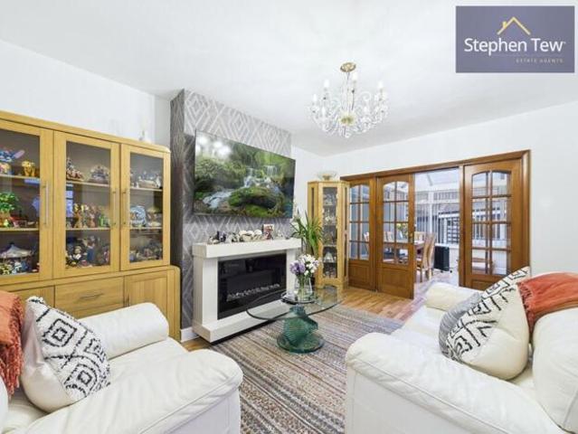 For Sale 4 Bedroom Bungalow Blackpool Blackpool DLS98801024