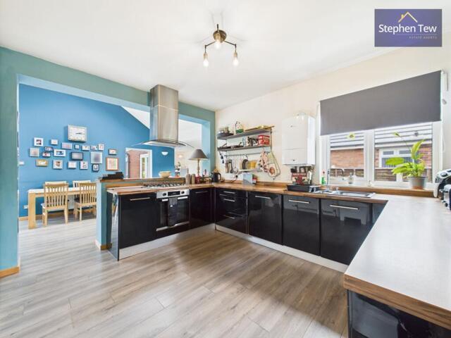 For Sale 4 Bedroom Bungalow Blackpool Lancashire DLS101059929