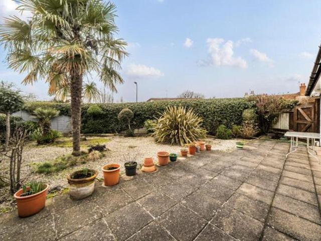 For Sale 4 Bedroom Bungalow Ealing Greater London DS100854810