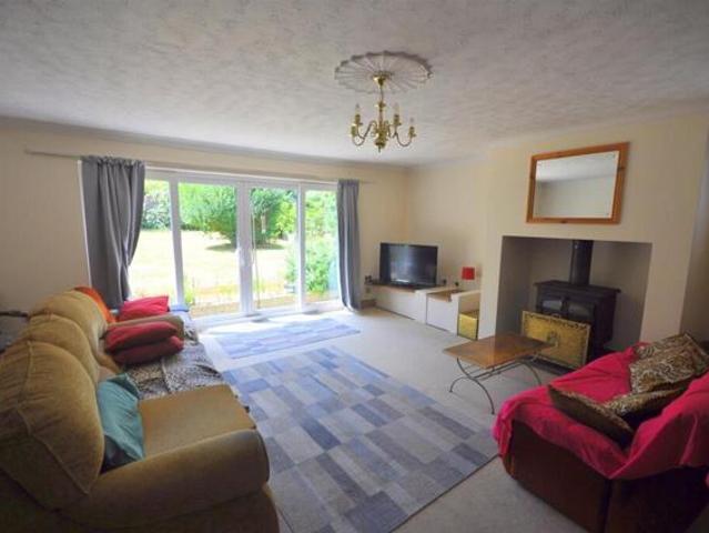 For Sale 4 Bedroom Bungalow East Sussex East Sussex DS98765682
